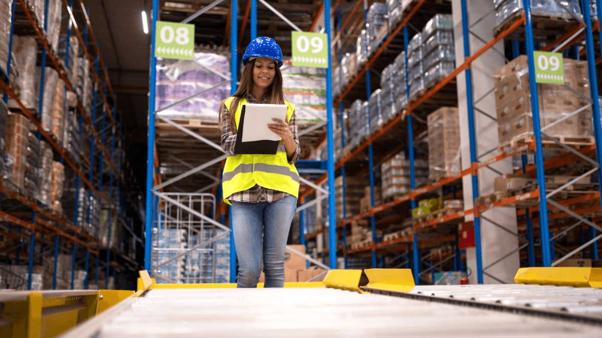 Warehouse Checker Job Opportunity At SoluGrowth | NASI ISPANI
