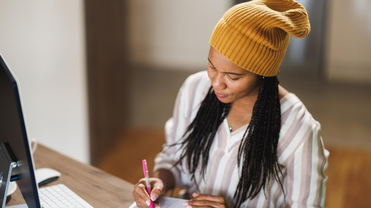 Junior Content Writer (Remote) At Mind Interactive - R 5 000 Stipend ...