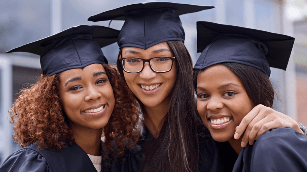 Mediclinic/ ER24 Bursary 2025