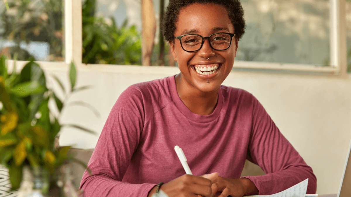 Ways To Make Money While Studying Without Losing Focus | NASI ISPANI